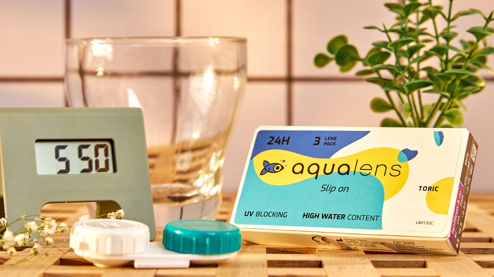 How Long Does It Take to Get Used to Contact Lenses? | Aqualens